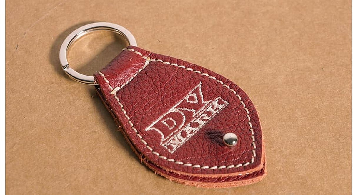 DV MARK PÌCKS HOLDER BORDEAUX